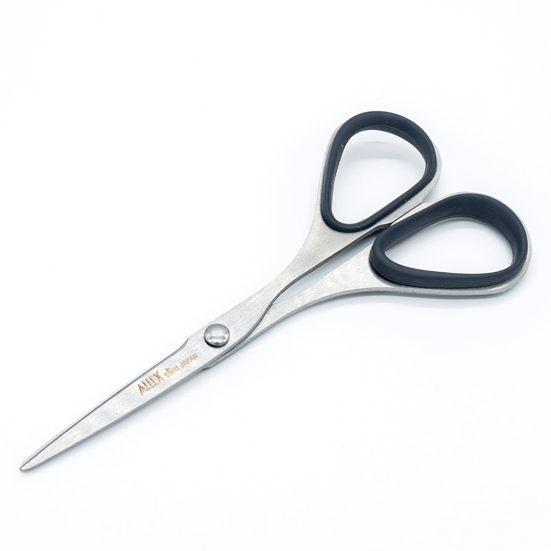 Small 4" Scissors - Slim Blade Shears Black – LeGrand